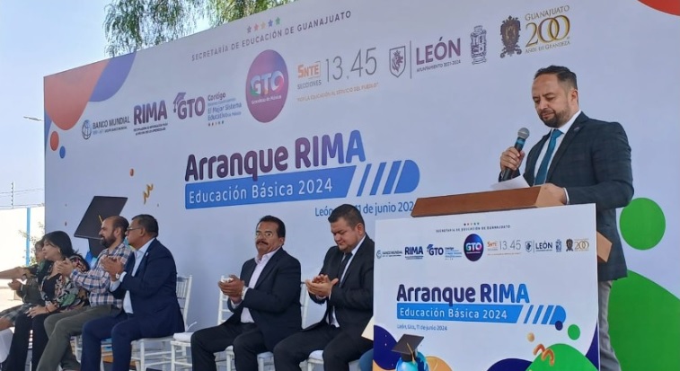 Inicia aplicación de prueba RIMA con nuevos componentes.